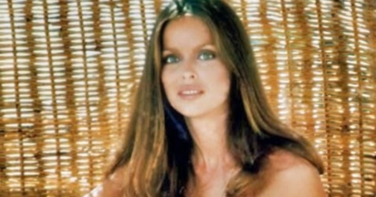 77-vuotiaana tämä Bond-tyttö on yhä upea! – Näin hänen elämänsä näyttää ...